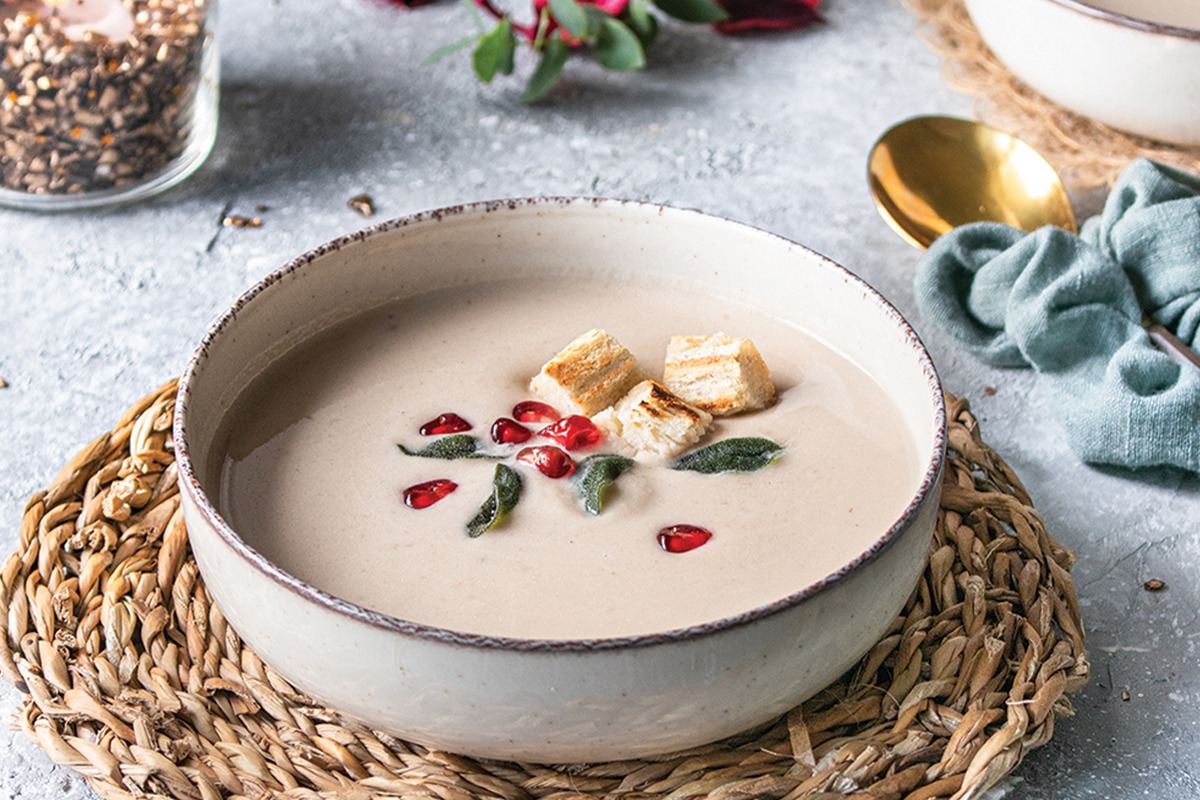 Βελουτέ σούπα µε σελινόριζα και κάστανα | Τerrapapers