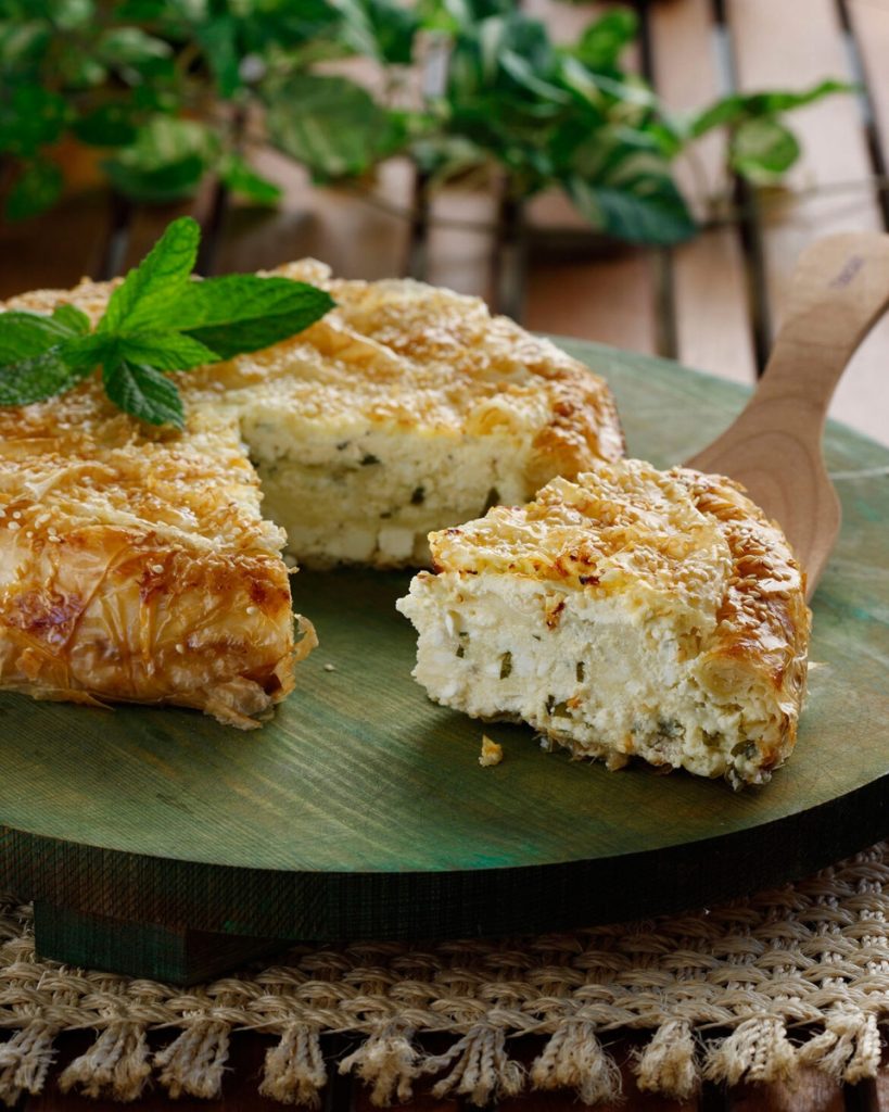 Τυρόπιτα αρωματισμένη με δυόσμο | Τerrapapers